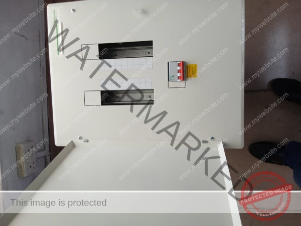 6 Way Three Phase Distribution Board - Schneider (Easy9) | Kenya